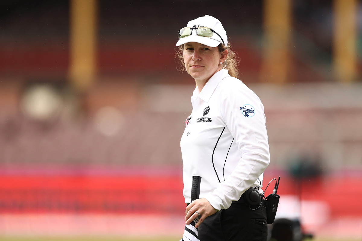 Trailblazing Umpire Asks Women to Join Cricket for the love of it ...